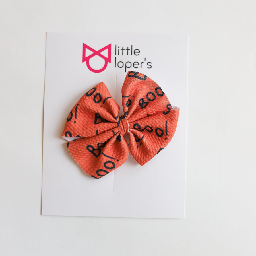 Spreading the love one bow at a time! – little lopers